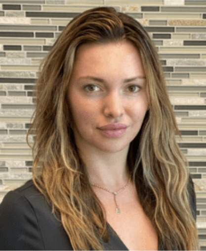 Emma Pierce - Associated Plastic Surgeons | Plastic Surgery in Kansas ...